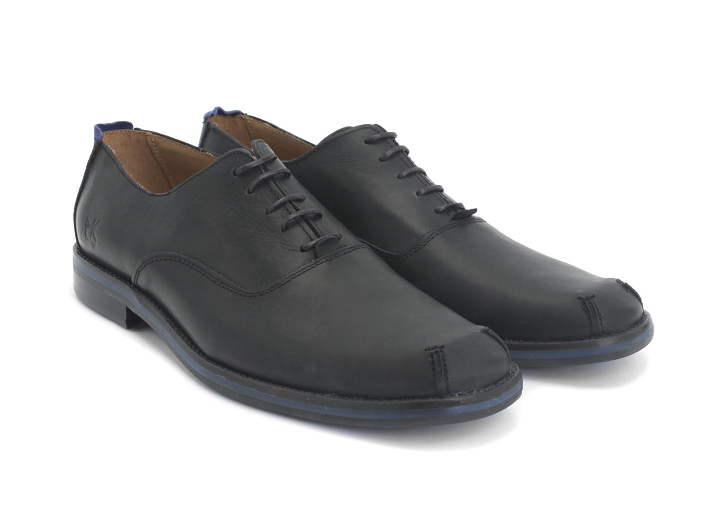 Beau - Black | Vintage Casual Oxford Shoe | Fluevog Shoes