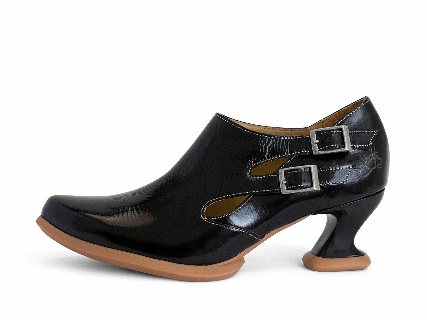Chakra - Black | Side buckle heel | Fluevog Shoes