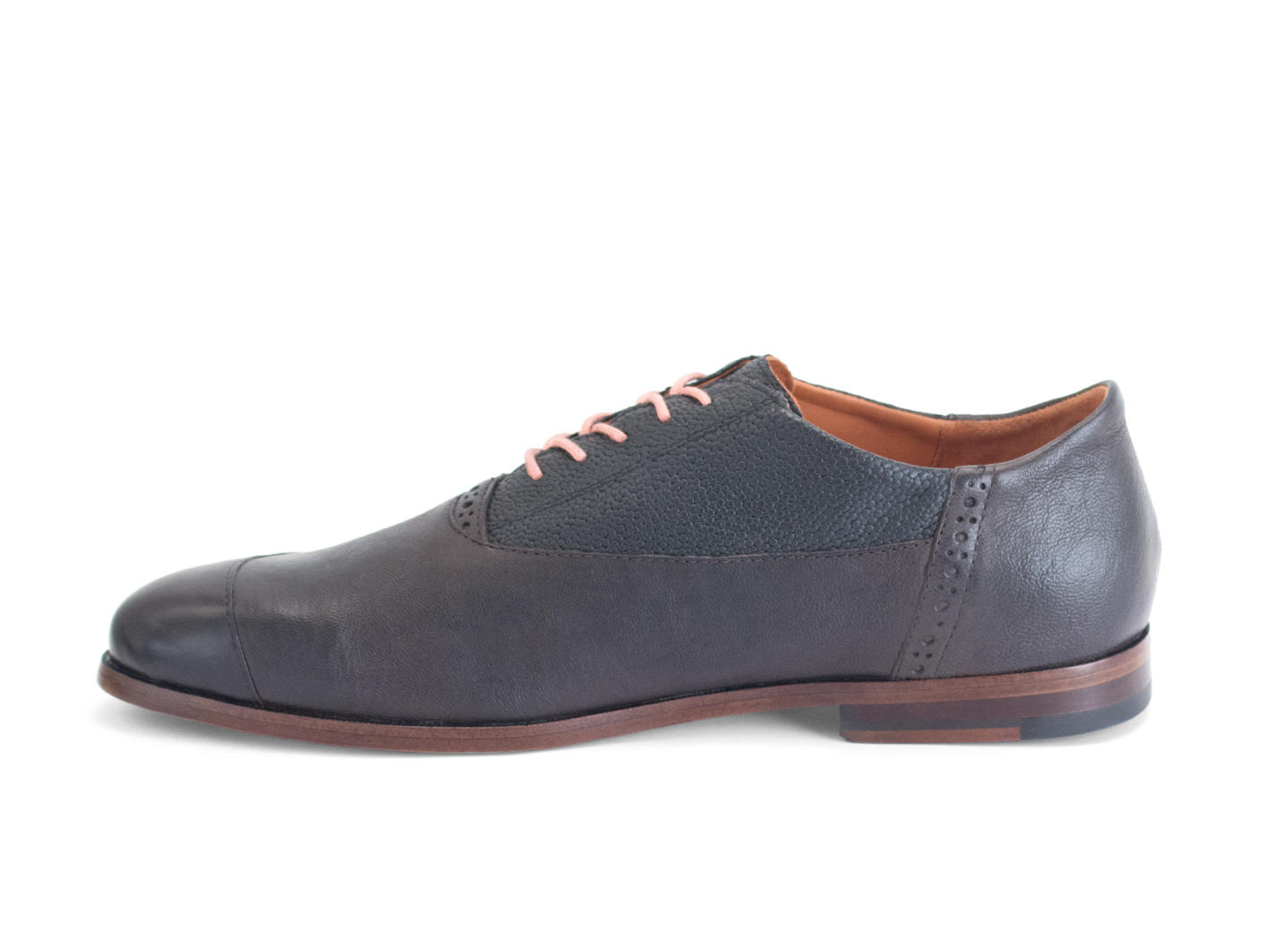 Duston - Black | Asymmetric oxford | Fluevog Shoes