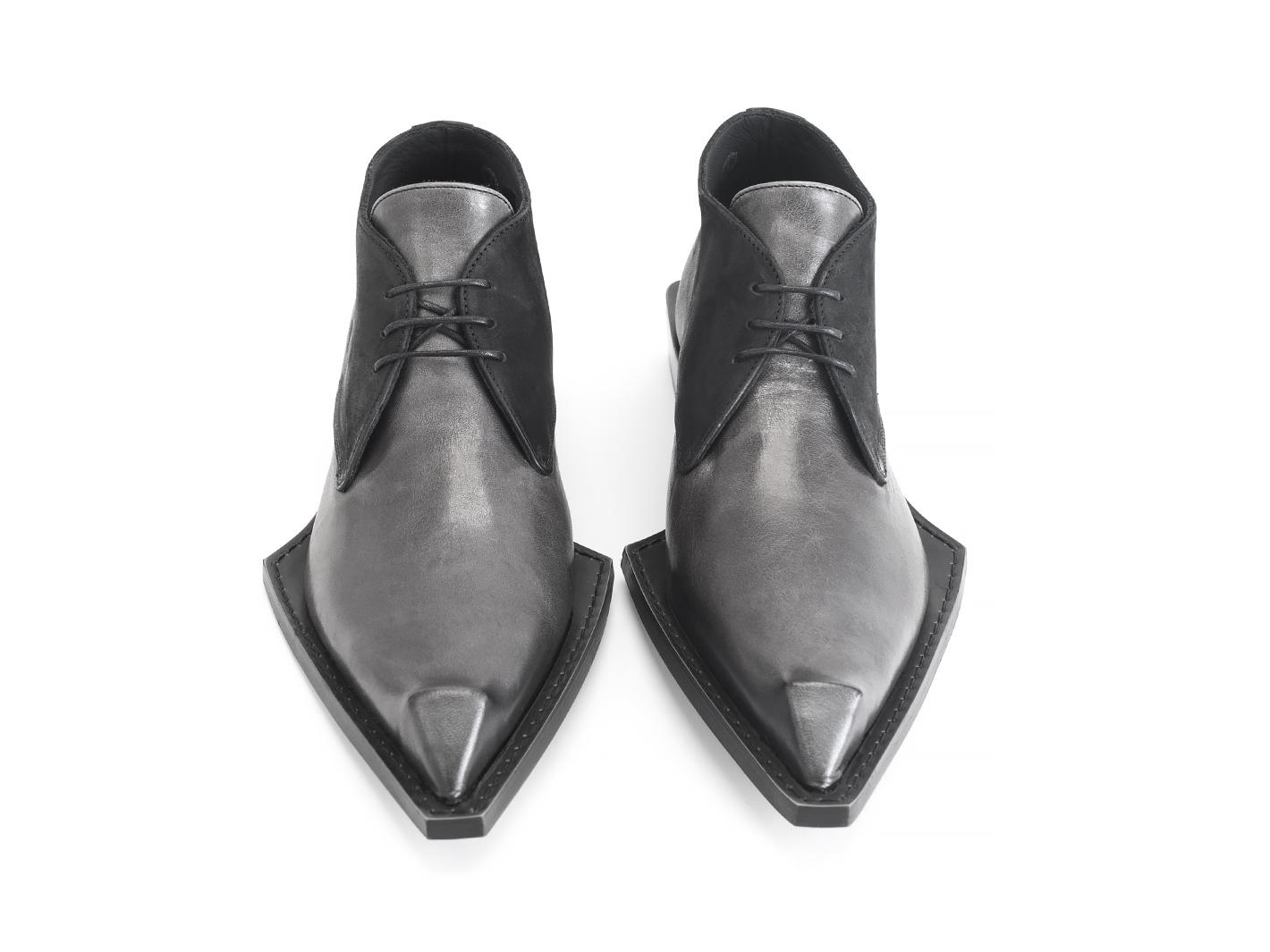 Lukas - Grey | Bumped toe chukka boot | Fluevog Shoes