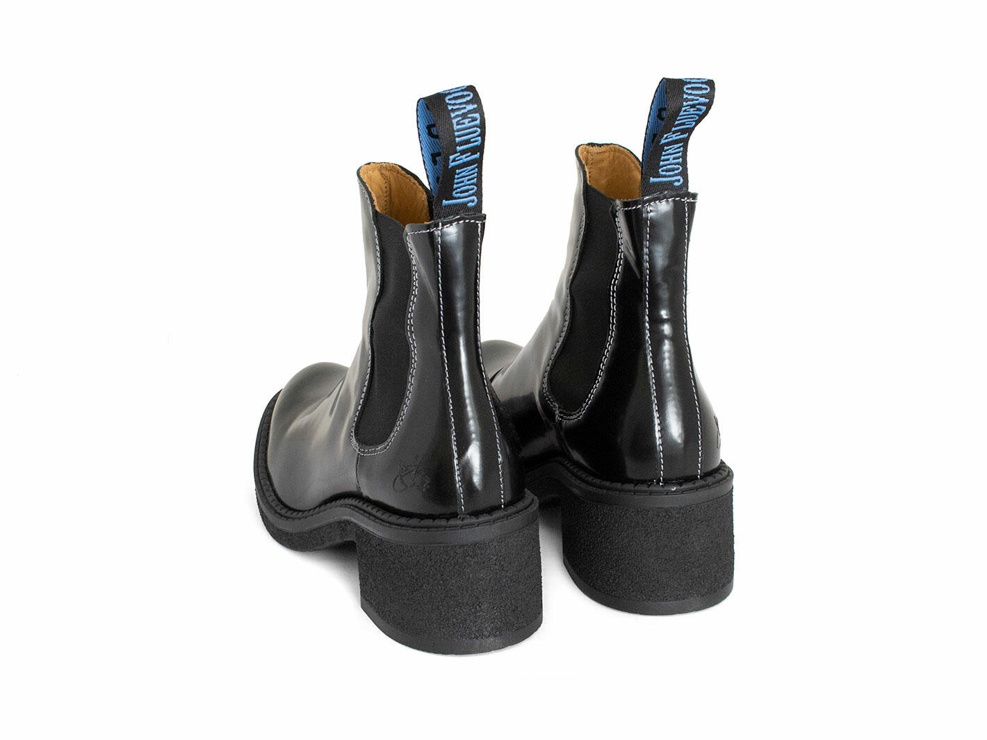 Nap - Black/White | Crepe soled chelsea boot | Fluevog Shoes