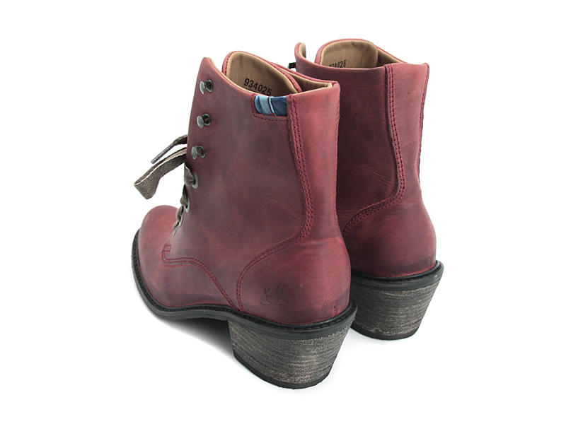 Nuni - Red | Lace-Up Winter Boot | Fluevog Shoes