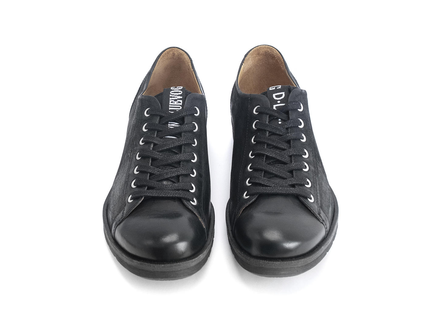 Putra - Black | Modern derby shoe | Fluevog Shoes